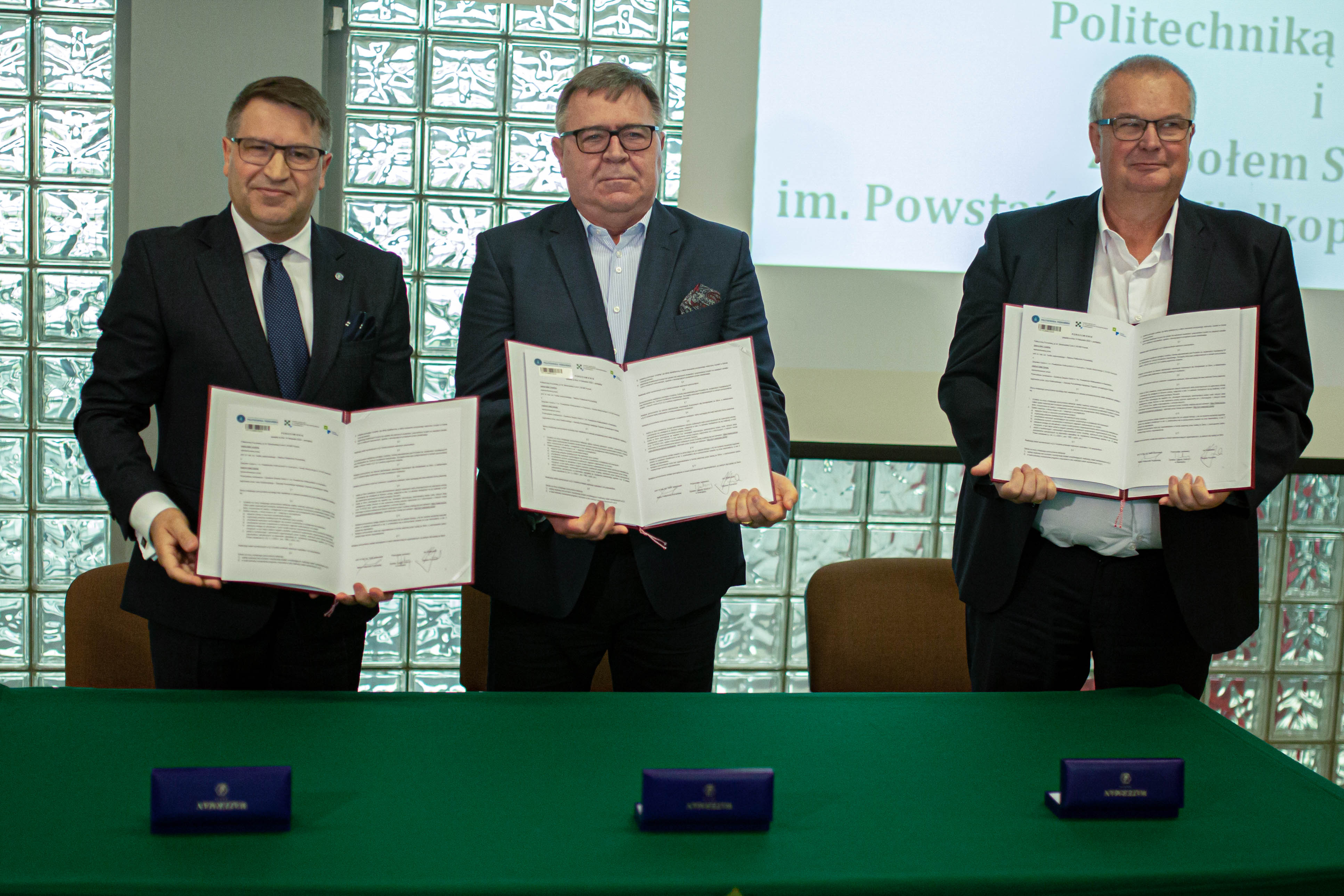 The Poznan University of Technology signed a cooperation agreement with ...